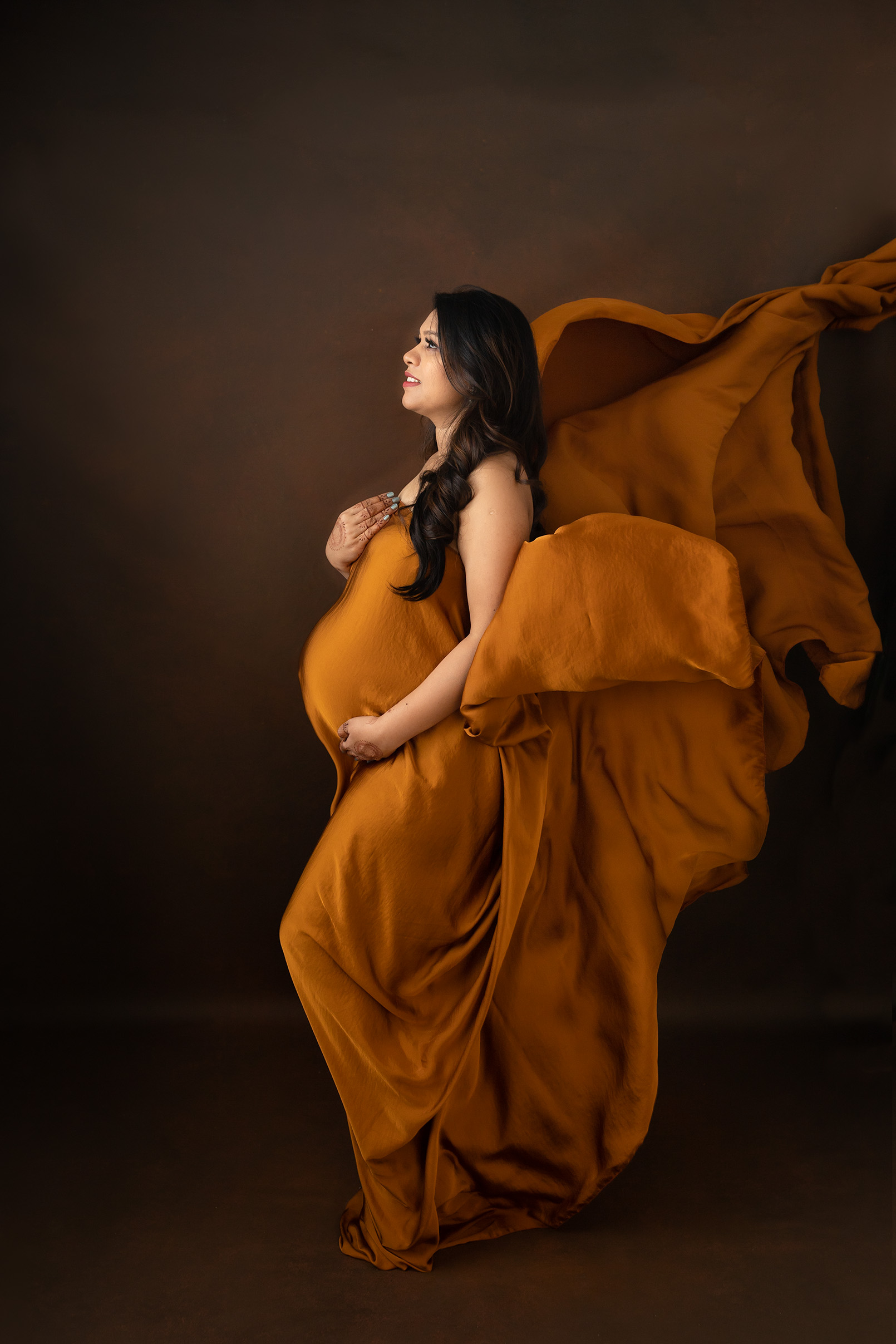 Maternity Photo Ideas With Props